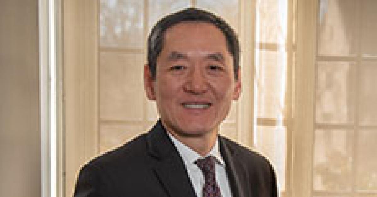 Dr. Huang Featured Speaker at Largest Cancer Conference in the World ...